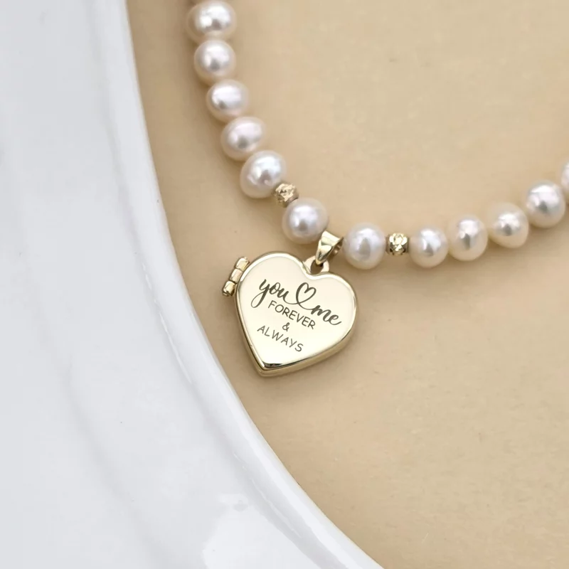 Lantisor cu Perle - Medalionul amintirilor INIMA - Model sirag de perle ...