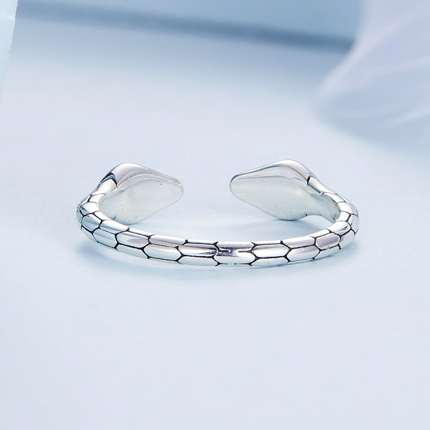 Inel reglabil din argint Infinite White Snake