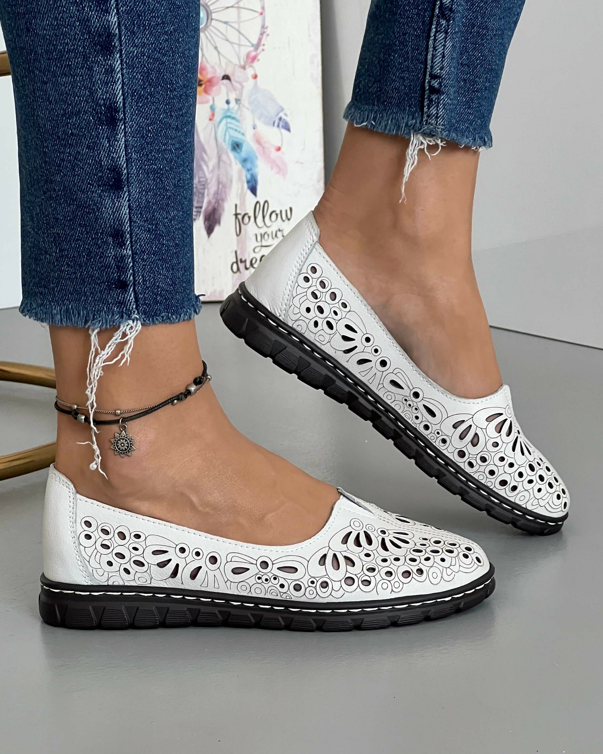 Balerini Piele Naturala Perforati Albi JSB-101