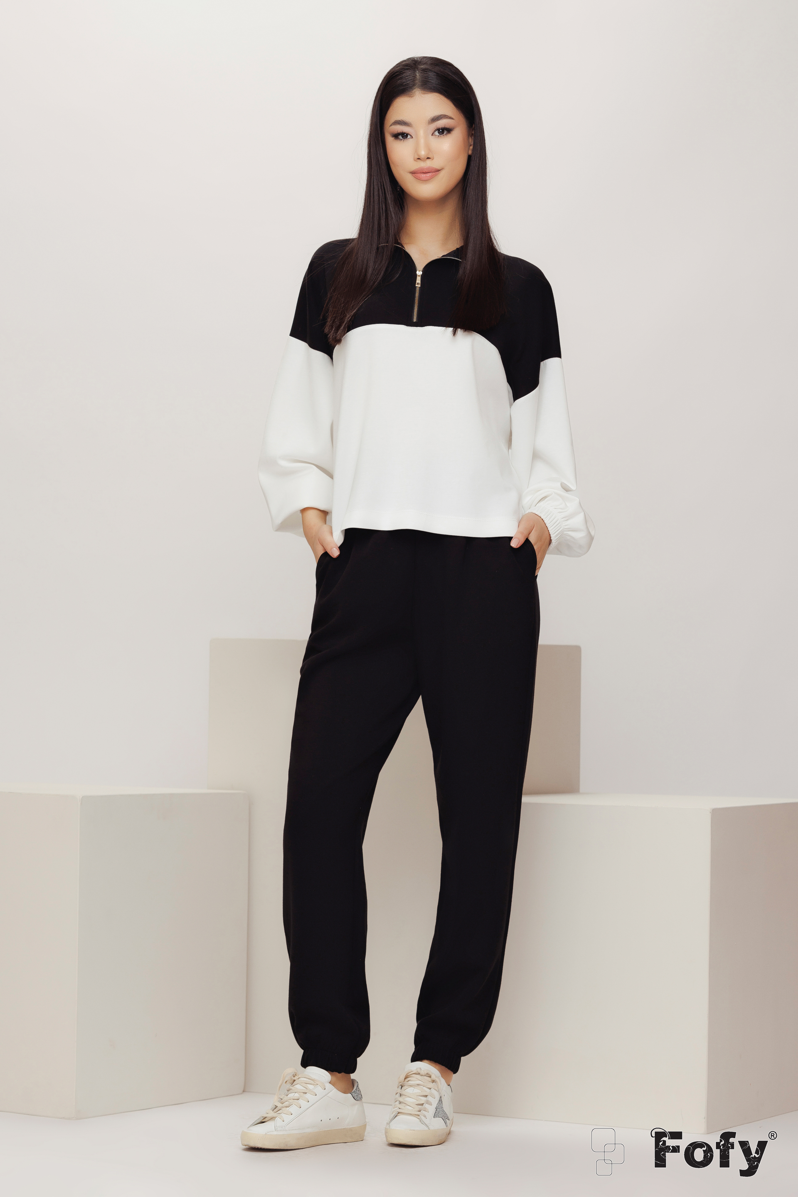 Trening dama negru cu alb din material supersoft • Fofy Shop