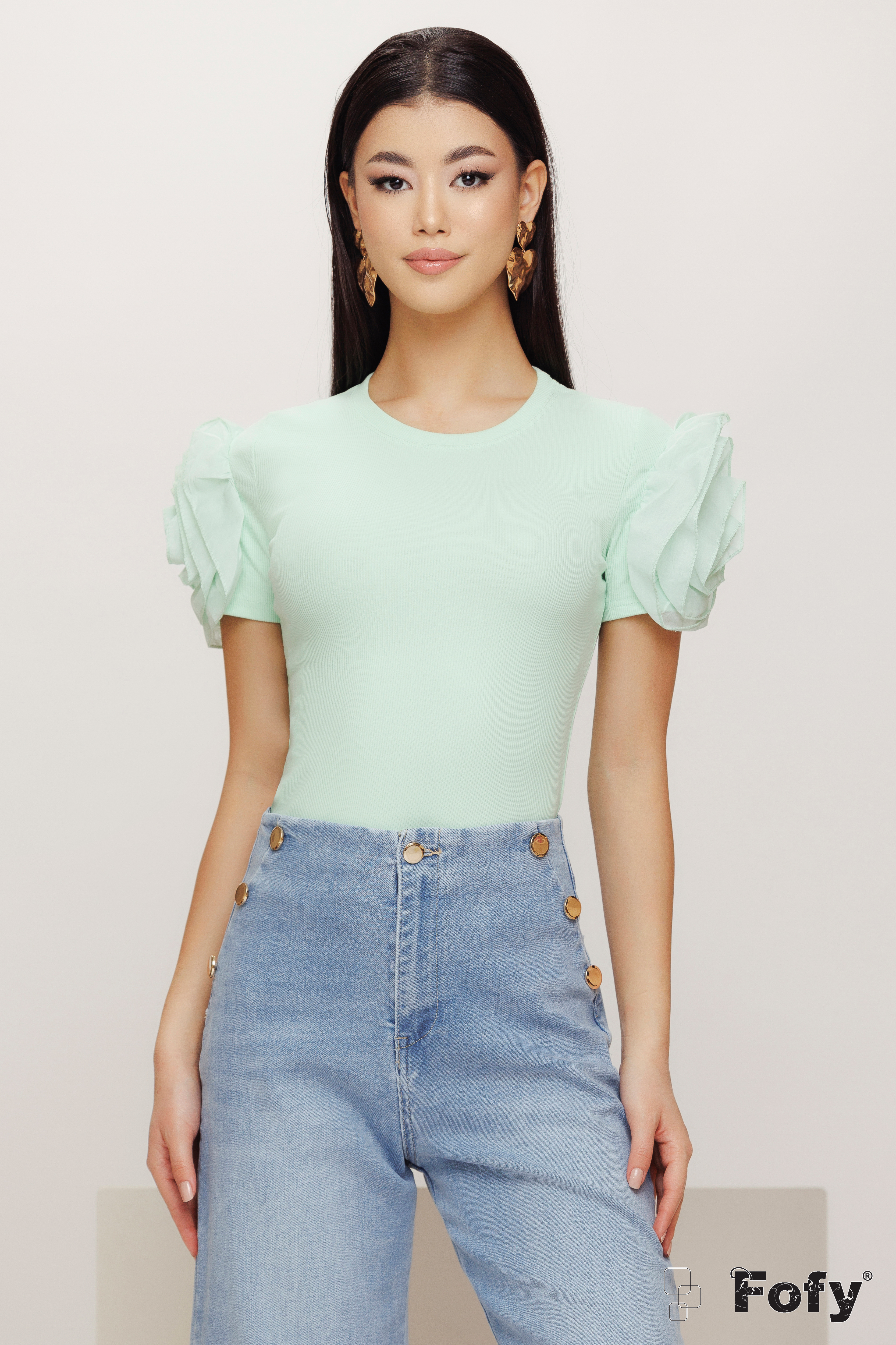 Tricou dama premium verde menta cu flori 3D pe maneci • Fofy Shop