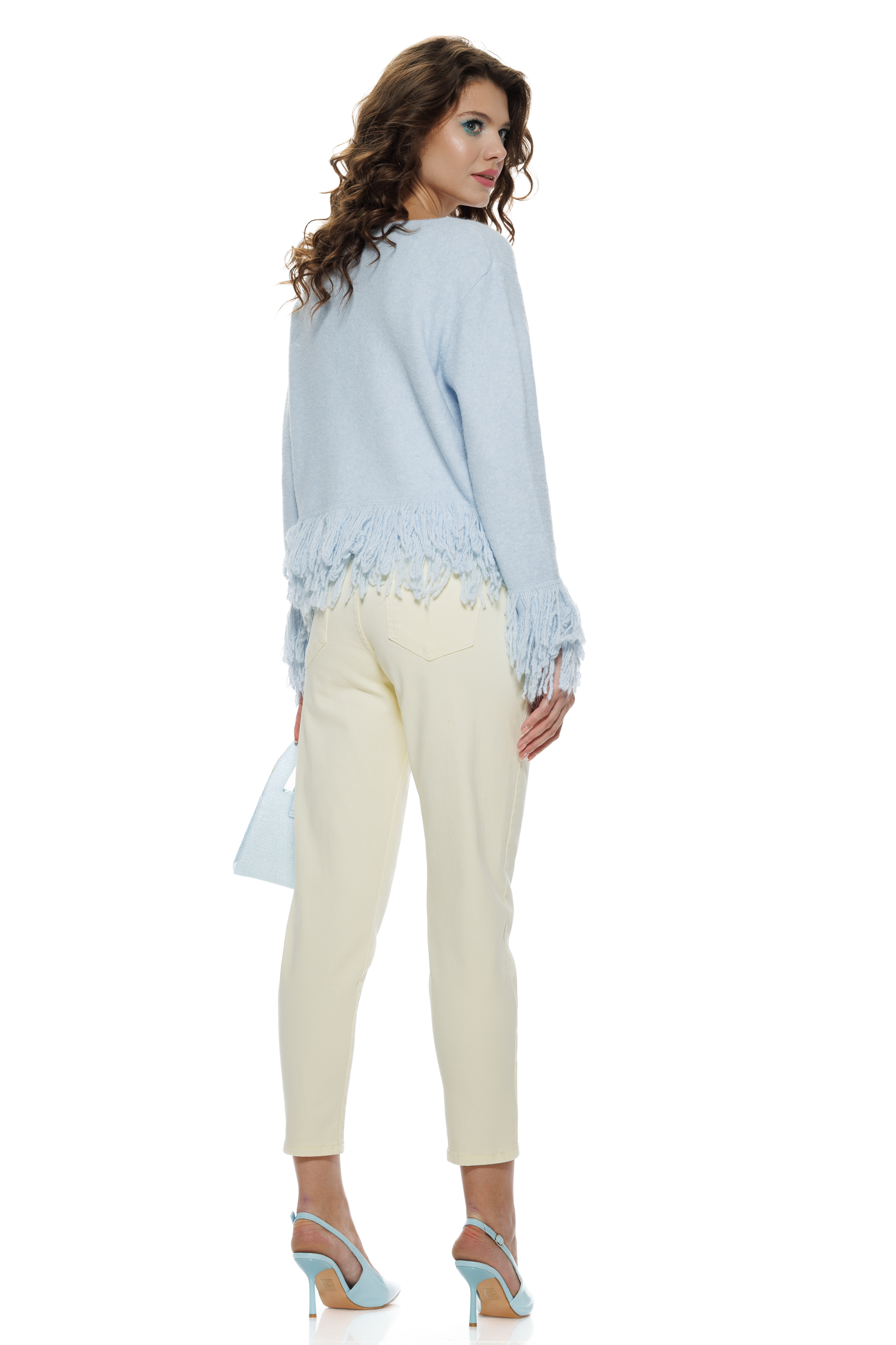 Bluză damă elegantă din tricot premium baby blue cu broderie florală ...